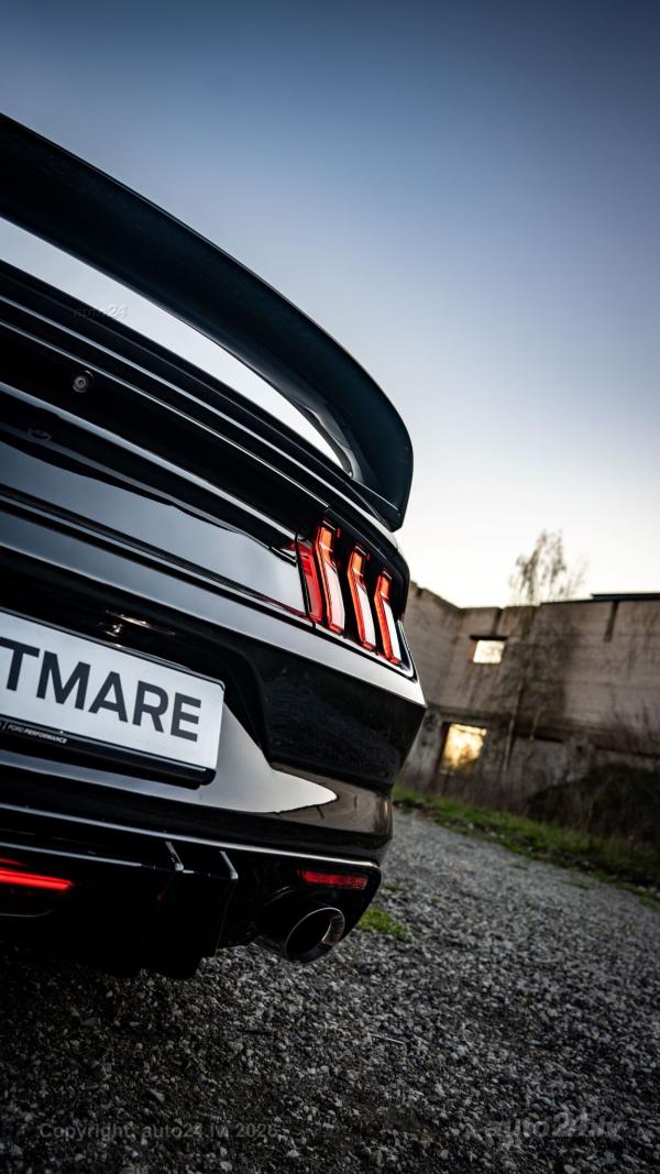 Black Ford Mustang 2017 in Tallinn, with an engine capacity of 5.00 L and mileage of 93 thousand km for 33900 €, photo 8 on AUTOMOTO.COM.LV