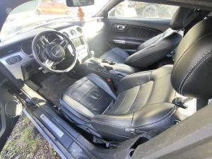 Black Ford Mustang 2017 in Ukmerge, with an engine capacity of 2.30 L and mileage of 60 thousand km for 7500 €, photo 6 on AUTOMOTO.COM.LV
