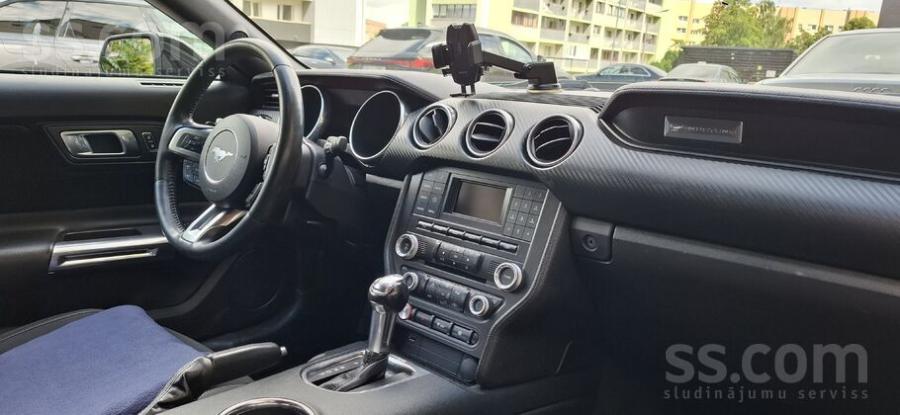 Melns Ford Mustang 2018 Rīga, ar dzinēja tilpumu 2.30 L un nobraukumu 133 tūkst. km par 20500 €, foto 8 vietnē AUTOMOTO.COM.LV