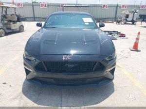 Black Ford Mustang 2018 in Klaipeda, with an engine capacity of 4.95 L and mileage of 179 thousand km for 8000 €, photo 14 on AUTOMOTO.COM.LV