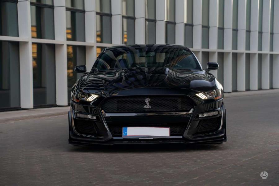 Melns Ford Mustang 2019 Viļņa, ar dzinēja tilpumu 4.95 L un nobraukumu 87 tūkst. km par 29999 €, foto 6 vietnē AUTOMOTO.COM.LV