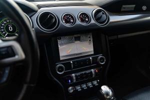 Melns Ford Mustang 2019 Viļņa, ar dzinēja tilpumu 4.95 L un nobraukumu 87 tūkst. km par 29999 €, foto 21 vietnē AUTOMOTO.COM.LV