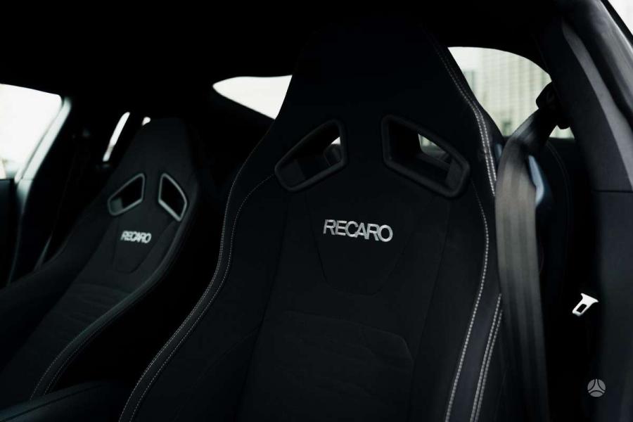 Black Ford Mustang 2019 in Vilnius, with an engine capacity of 4.99 L and mileage of 55 thousand km for 35090 €, photo 20 on AUTOMOTO.COM.LV