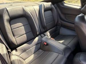 Black Ford Mustang 2020 in Vilnius, with an engine capacity of 2.25 L and mileage of 126 thousand km for 21500 €, photo 22 on AUTOMOTO.COM.LV