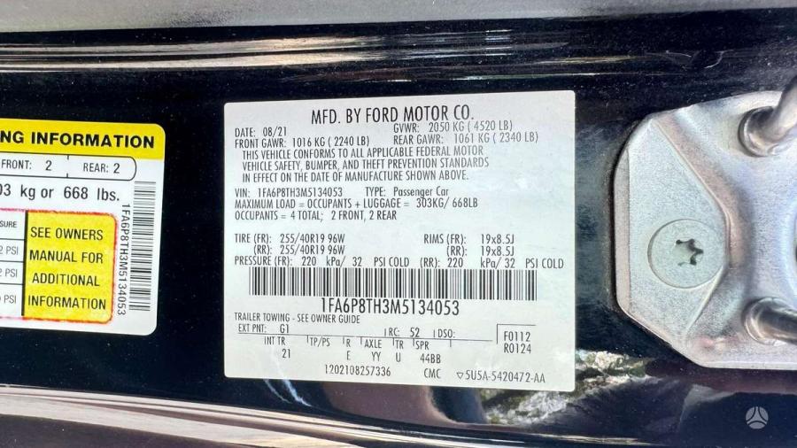 Black Ford Mustang 2021 in Ukmerge, with an engine capacity of 2.25 L and mileage of 67 thousand km for 9999 €, photo 17 on AUTOMOTO.COM.LV