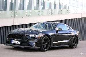 Melns Ford Mustang 2021 Viļņa, ar dzinēja tilpumu 2.25 L un nobraukumu 40 tūkst. km par 20000 €, foto 4 vietnē AUTOMOTO.COM.LV