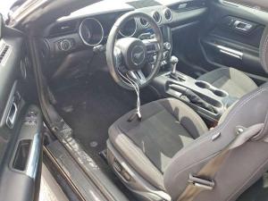 Melns Ford Mustang 2021 Klaipėda, ar dzinēja tilpumu 2.25 L un nobraukumu 77 tūkst. km par 9999 €, foto 8 vietnē AUTOMOTO.COM.LV
