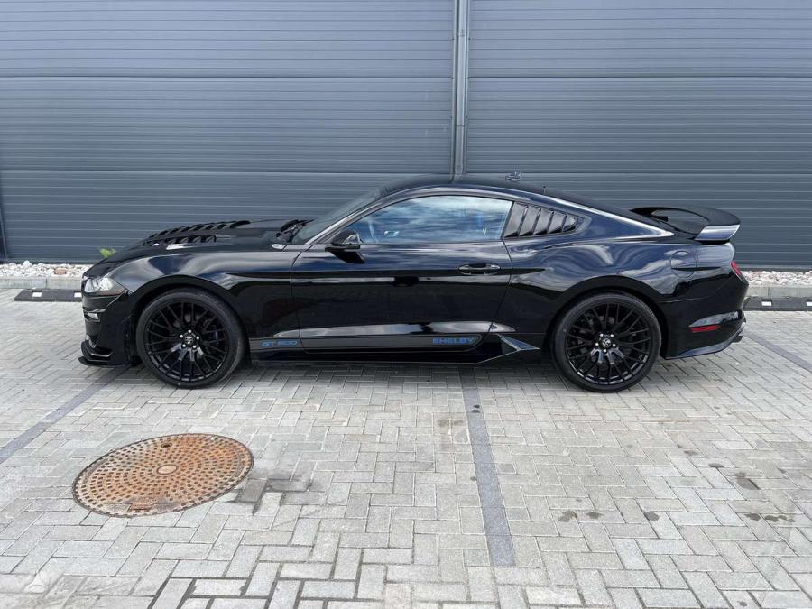 Melns Ford Mustang 2023 Klaipėda, ar dzinēja tilpumu 2.25 L un nobraukumu 95 tūkst. km par 21500 €, foto 7 vietnē AUTOMOTO.COM.LV