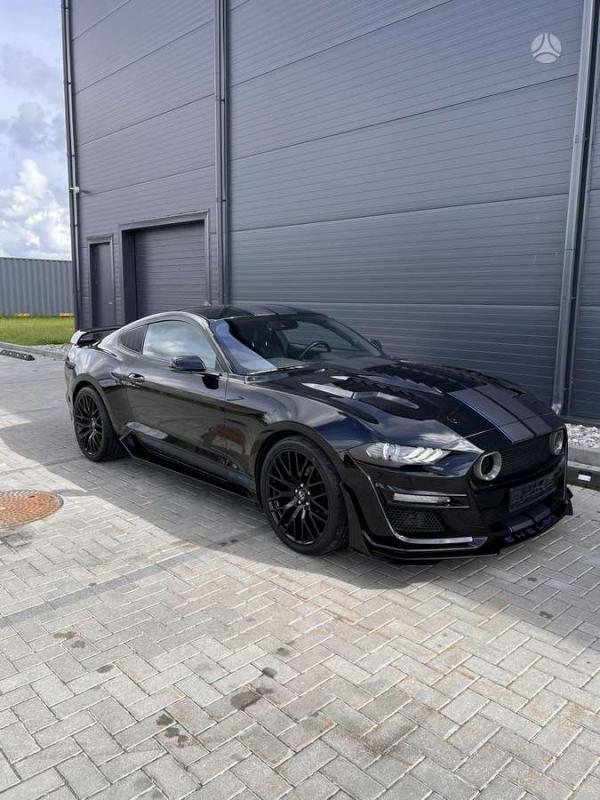 Black Ford Mustang 2023 in Klaipeda, with an engine capacity of 2.25 L and mileage of 95 thousand km for 21500 €, photo 8 on AUTOMOTO.COM.LV