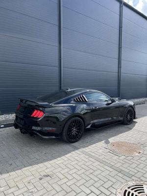 Melns Ford Mustang 2023 Klaipėda, ar dzinēja tilpumu 2.25 L un nobraukumu 95 tūkst. km par 21500 €, foto 12 vietnē AUTOMOTO.COM.LV
