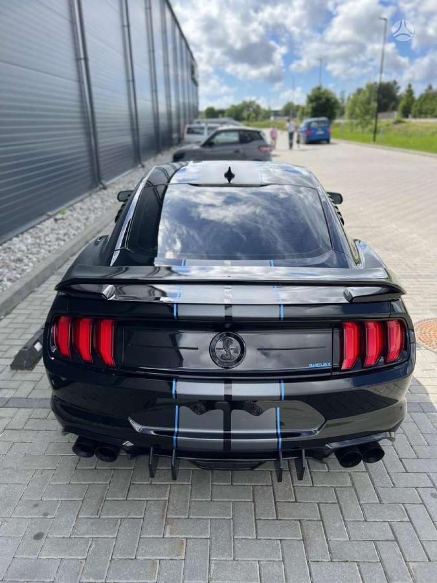 Melns Ford Mustang 2023 Klaipėda, ar dzinēja tilpumu 2.25 L un nobraukumu 95 tūkst. km par 21500 €, foto 14 vietnē AUTOMOTO.COM.LV