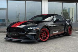 Black Ford Mustang 2023 in Vilnius, with an engine capacity of 4.95 L and mileage of 36 thousand km for 31500 €, photo  on AUTOMOTO.COM.LV