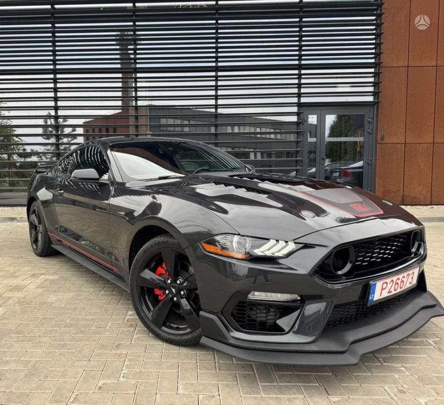 Melns Ford Mustang 2023 Klaipėda, ar dzinēja tilpumu 2.25 L un nobraukumu 46 tūkst. km par 22500 €, foto 6 vietnē AUTOMOTO.COM.LV