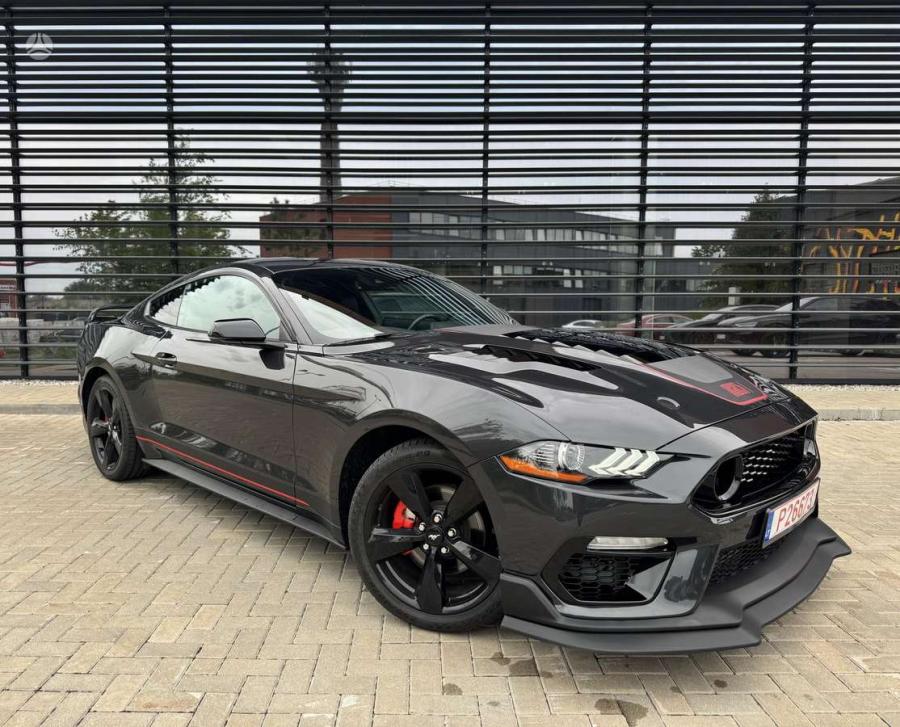 Melns Ford Mustang 2023 Klaipėda, ar dzinēja tilpumu 2.25 L un nobraukumu 46 tūkst. km par 22500 €, foto 8 vietnē AUTOMOTO.COM.LV