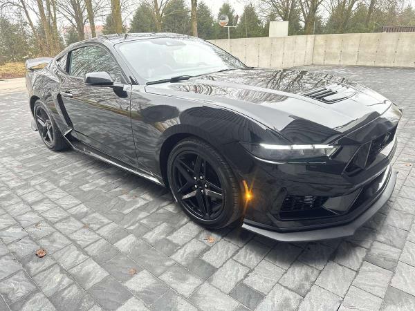 Black Ford Mustang 2024 in Siauliai, with an engine capacity of 2.25 L and mileage of 8 thousand km for 35000 €, photo 5 on AUTOMOTO.COM.LV