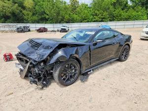 Melns Ford Mustang 2025 Ukmergė, ar dzinēja tilpumu 5.04 L un nobraukumu 22 tūkst. km par 19999 €, foto 8 vietnē AUTOMOTO.COM.LV