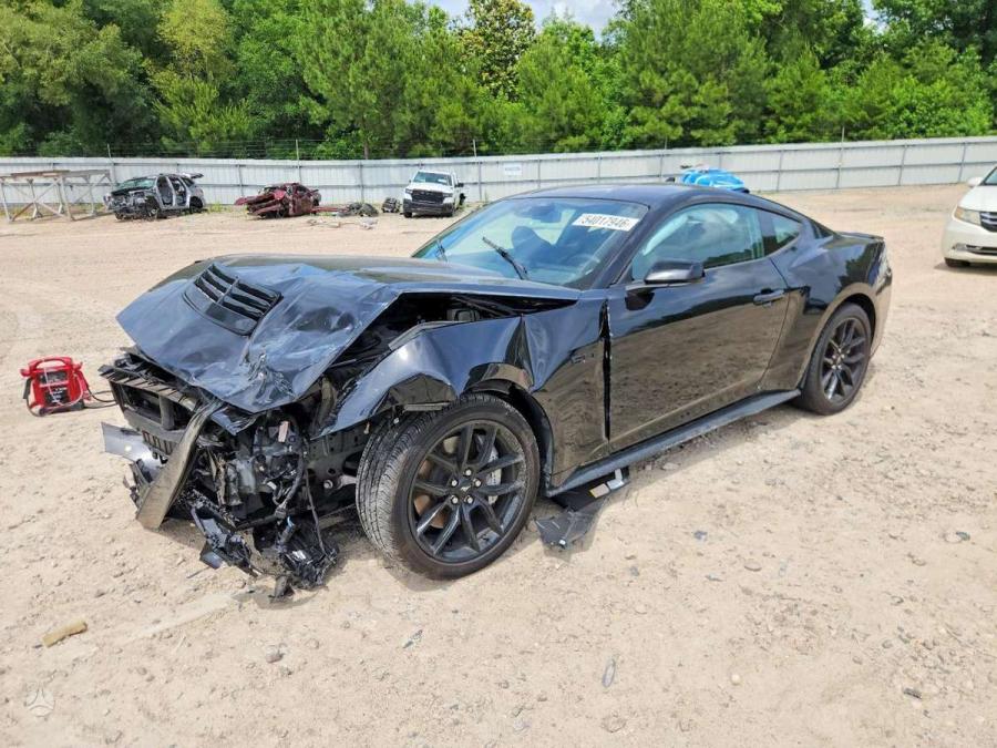 Melns Ford Mustang 2025 Ukmergė, ar dzinēja tilpumu 5.04 L un nobraukumu 22 tūkst. km par 19999 €, foto 8 vietnē AUTOMOTO.COM.LV