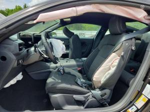 Melns Ford Mustang 2025 Ukmergė, ar dzinēja tilpumu 5.04 L un nobraukumu 22 tūkst. km par 19999 €, foto 10 vietnē AUTOMOTO.COM.LV