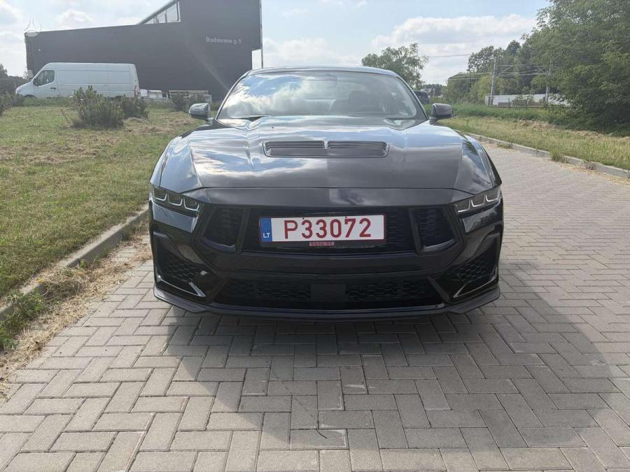 Melns Ford Mustang 2025 Kauņa, ar dzinēja tilpumu 2.30 L un nobraukumu 3 tūkst. km par 34000 €, foto 7 vietnē AUTOMOTO.COM.LV