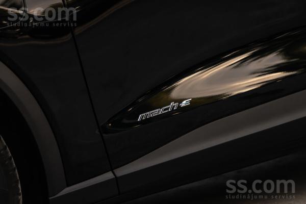 Melns Ford Mustang 2021 Jelgava, ar dzinēja tilpumu 2.30 L un nobraukumu 129 tūkst. km par 24000 €, foto 4 vietnē AUTOMOTO.COM.LV