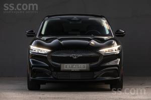 Melns Ford Mustang 2021 Jelgava, ar dzinēja tilpumu 2.30 L un nobraukumu 129 tūkst. km par 24000 €, foto 5 vietnē AUTOMOTO.COM.LV