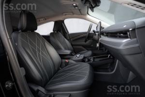 Melns Ford Mustang 2021 Jelgava, ar dzinēja tilpumu 2.30 L un nobraukumu 129 tūkst. km par 24000 €, foto 16 vietnē AUTOMOTO.COM.LV