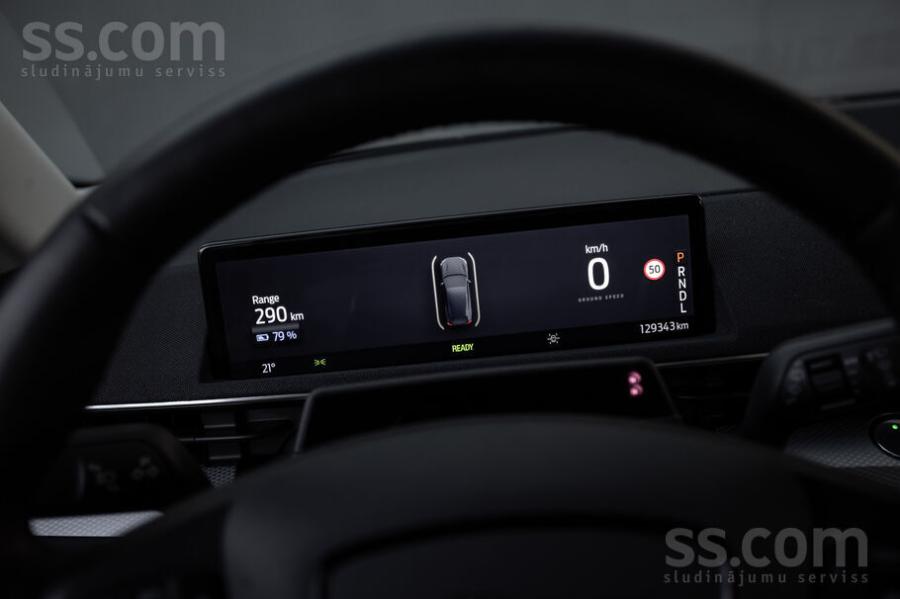 Melns Ford Mustang 2021 Jelgava, ar dzinēja tilpumu 2.30 L un nobraukumu 129 tūkst. km par 24000 €, foto 24 vietnē AUTOMOTO.COM.LV