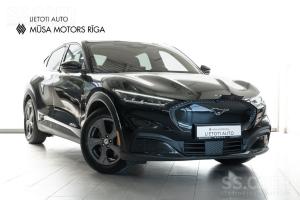 Black Ford Mustang 2021 in Riga, with an engine capacity of 4.00 L and mileage of 175 thousand km for 25900 €, photo 9 on AUTOMOTO.COM.LV