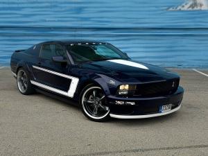 Blue Ford Mustang 2006 in Narva, with an engine capacity of 4.60 L and mileage of 184 thousand km for 10990 €, photo 1 on AUTOMOTO.COM.LV