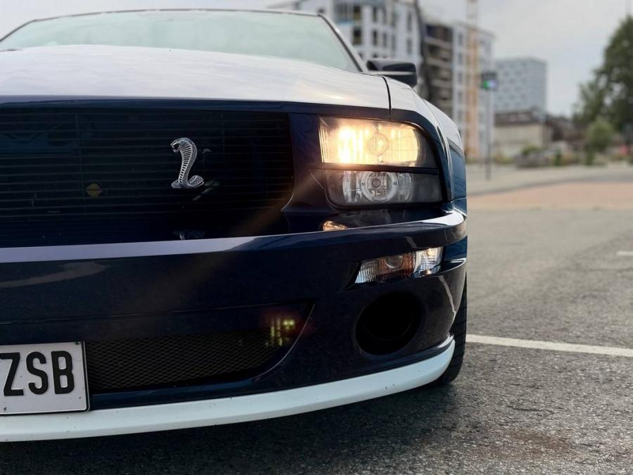 Blue Ford Mustang 2006 in Narva, with an engine capacity of 4.60 L and mileage of 184 thousand km for 10990 €, photo 22 on AUTOMOTO.COM.LV