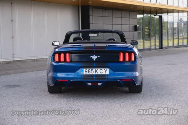 Blue Ford Mustang 2017 in Tallinn, with an engine capacity of 3.70 L and mileage of 148 thousand km for 19000 €, photo 5 on AUTOMOTO.COM.LV
