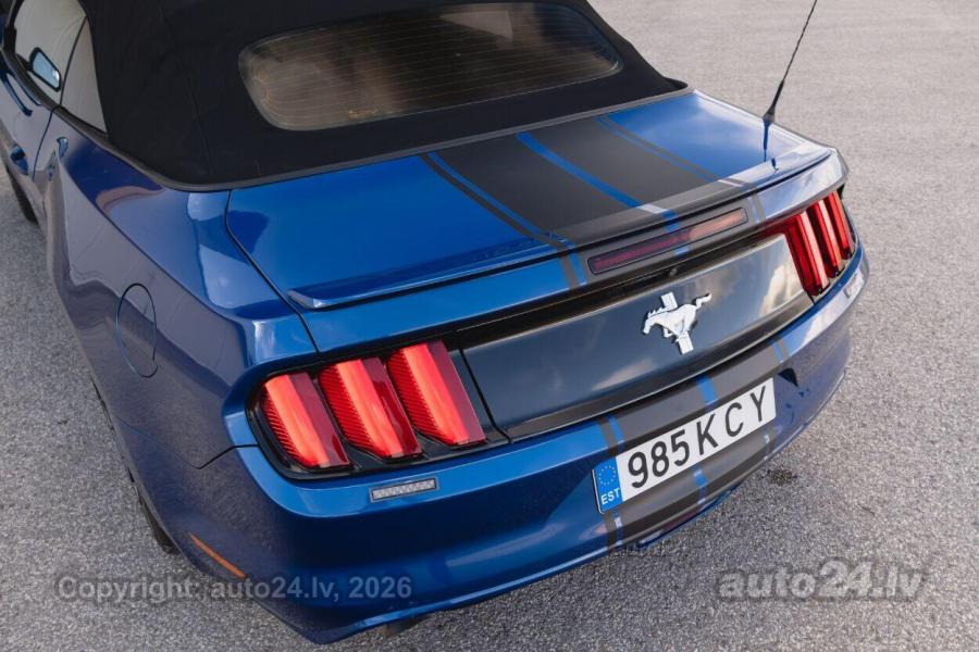 Blue Ford Mustang 2017 in Tallinn, with an engine capacity of 3.70 L and mileage of 148 thousand km for 19000 €, photo 15 on AUTOMOTO.COM.LV