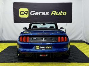 Blue Ford Mustang 2017 in Vilnius, with an engine capacity of 2.26 L and mileage of 110 thousand km for 21200 €, photo 6 on AUTOMOTO.COM.LV