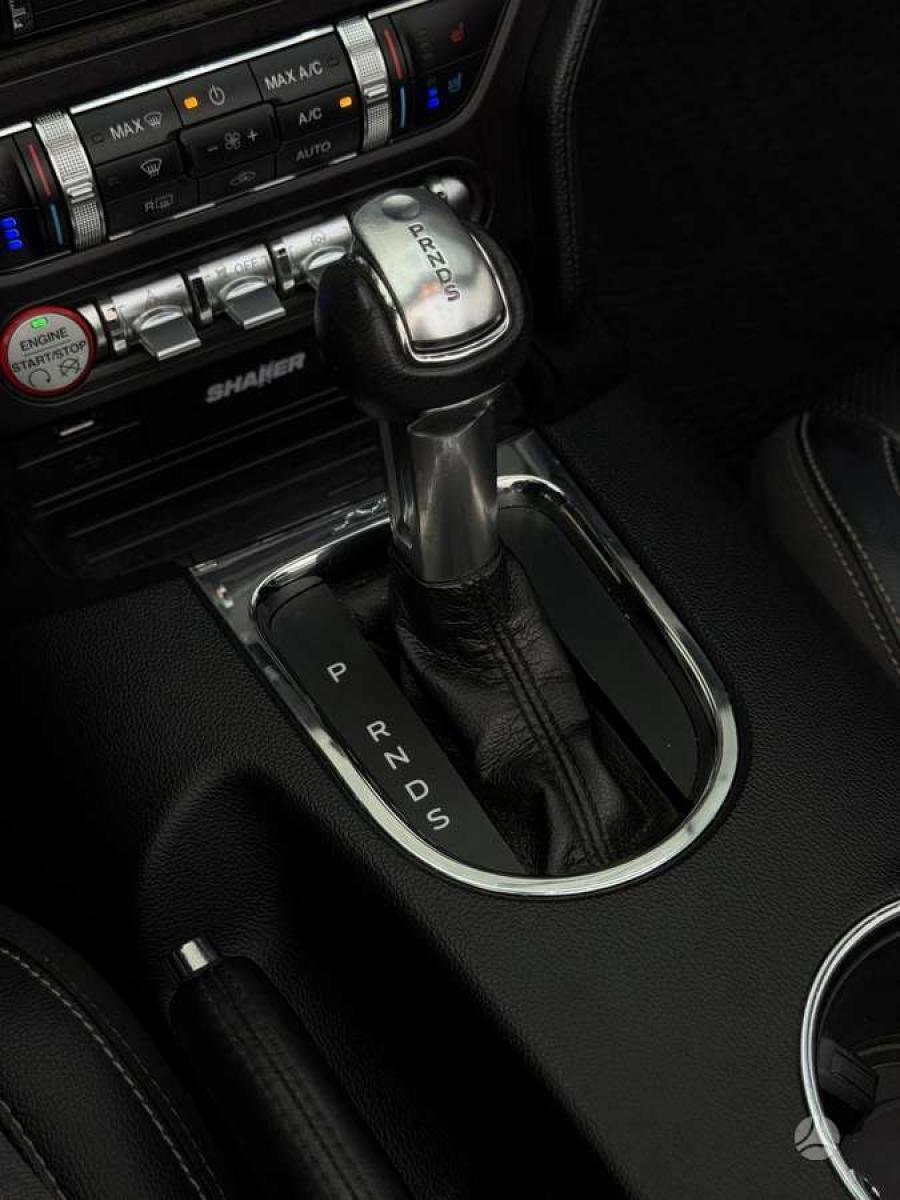 Blue Ford Mustang 2017 in Vilnius, with an engine capacity of 2.26 L and mileage of 110 thousand km for 21200 €, photo 21 on AUTOMOTO.COM.LV