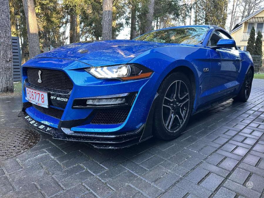 Zils Ford Mustang 2020 Viļņa, ar dzinēja tilpumu 4.95 L un nobraukumu 113 tūkst. km par 29999 €, foto 2 vietnē AUTOMOTO.COM.LV
