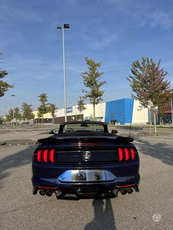Blue Ford Mustang 2020 in Klaipeda, with an engine capacity of 4.95 L and mileage of 62 thousand km for 34000 €, photo 8 on AUTOMOTO.COM.LV