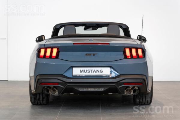 Blue Ford Mustang 2026 in Riga, with an engine capacity of 5.00 L and mileage of 25 thousand km for 59990 €, photo 7 on AUTOMOTO.COM.LV