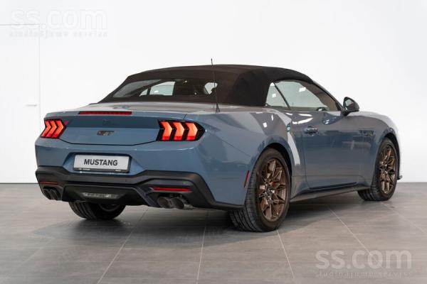 Blue Ford Mustang 2026 in Riga, with an engine capacity of 5.00 L and mileage of 25 thousand km for 59990 €, photo 8 on AUTOMOTO.COM.LV