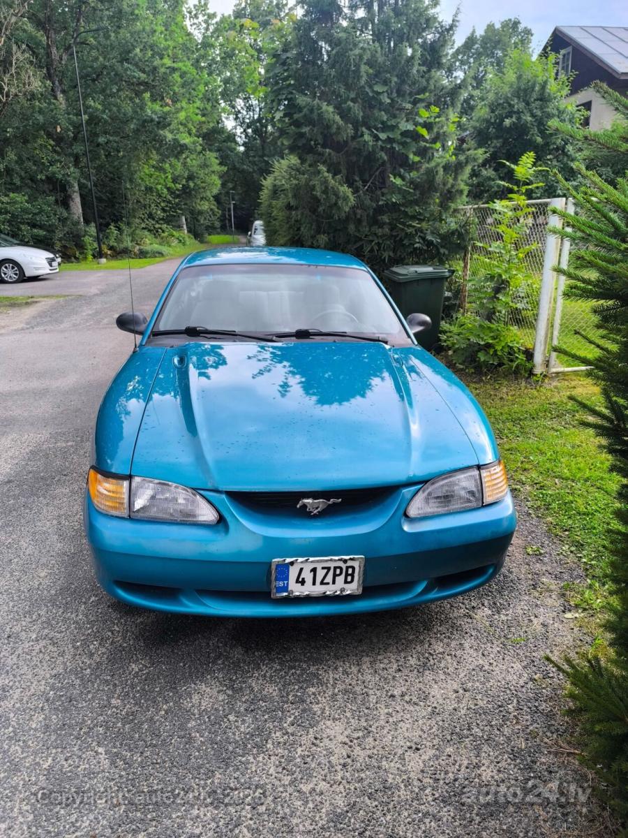 Blue Ford Mustang 1994 in Tallinn, with an engine capacity of 4.90 L and mileage of 0 thousand km for 6900 €, photo 6 on AUTOMOTO.COM.LV