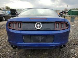 Blue Ford Mustang 2012 in Vilnius, with an engine capacity of 3.70 L and mileage of 115 thousand km for 5500 €, photo 6 on AUTOMOTO.COM.LV