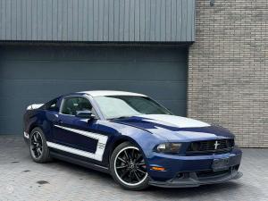 Blue Ford Mustang 2013 in Panevezys, with an engine capacity of 4.95 L and mileage of 89 thousand km for 40100 €, photo  on AUTOMOTO.COM.LV