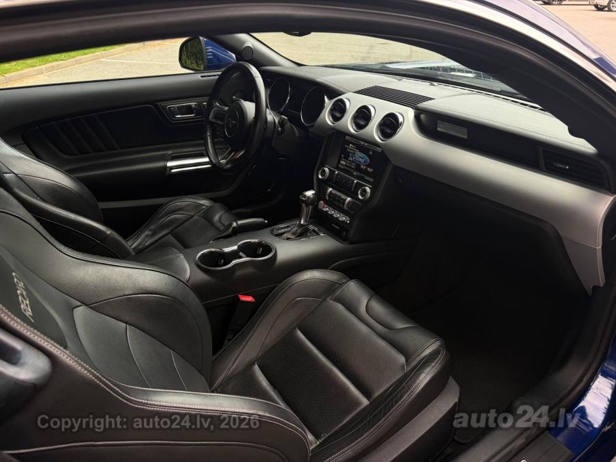 Zils Ford Mustang 2016 Tallina, ar dzinēja tilpumu 2.30 L un nobraukumu 123 tūkst. km par 22000 €, foto 7 vietnē AUTOMOTO.COM.LV