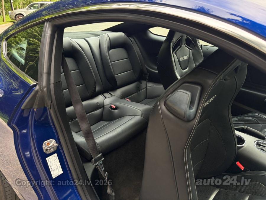 Zils Ford Mustang 2016 Tallina, ar dzinēja tilpumu 2.30 L un nobraukumu 123 tūkst. km par 22000 €, foto 9 vietnē AUTOMOTO.COM.LV