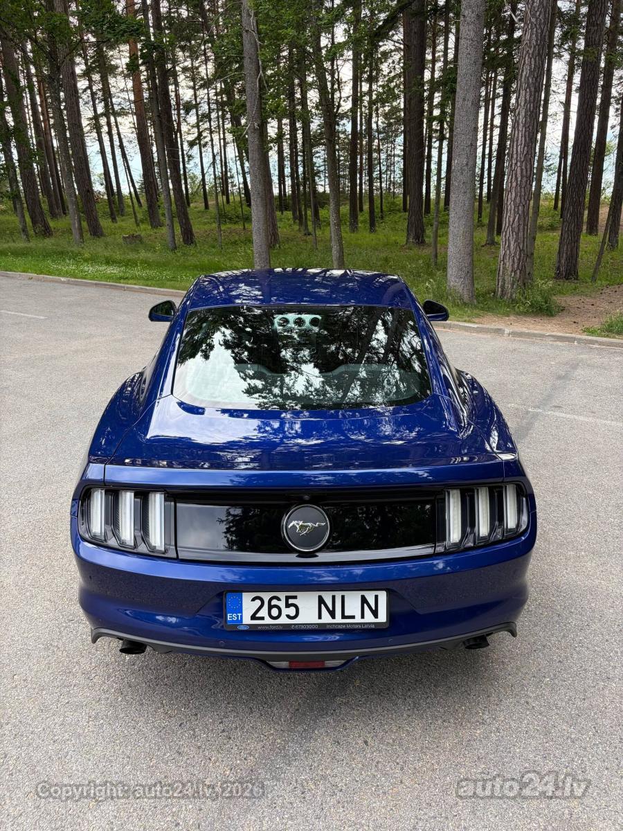 Zils Ford Mustang 2016 Tallina, ar dzinēja tilpumu 2.30 L un nobraukumu 123 tūkst. km par 22000 €, foto 10 vietnē AUTOMOTO.COM.LV