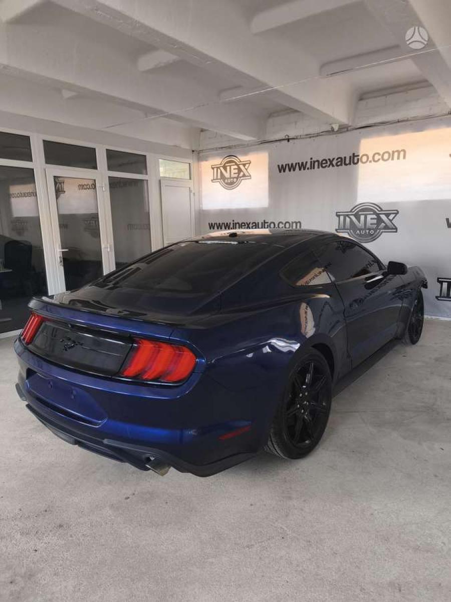 Blue Ford Mustang 2019 in Panevezys, with an engine capacity of 2.25 L and mileage of 116 thousand km for 8800 €, photo 6 on AUTOMOTO.COM.LV