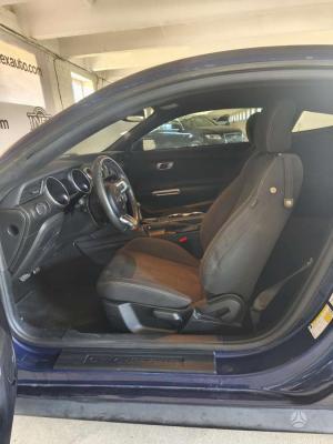 Blue Ford Mustang 2019 in Panevezys, with an engine capacity of 2.25 L and mileage of 116 thousand km for 8800 €, photo 12 on AUTOMOTO.COM.LV