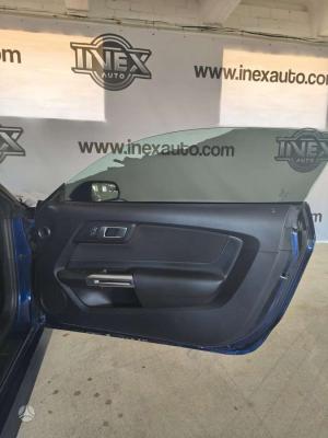 Blue Ford Mustang 2019 in Panevezys, with an engine capacity of 2.25 L and mileage of 116 thousand km for 8800 €, photo 14 on AUTOMOTO.COM.LV