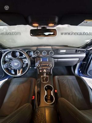 Blue Ford Mustang 2019 in Panevezys, with an engine capacity of 2.25 L and mileage of 116 thousand km for 8800 €, photo 17 on AUTOMOTO.COM.LV