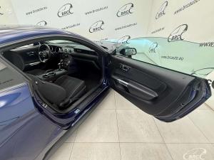 Blue Ford Mustang 2019 in Vilnius, with an engine capacity of 2.26 L and mileage of 19 thousand km for 24900 €, photo 9 on AUTOMOTO.COM.LV