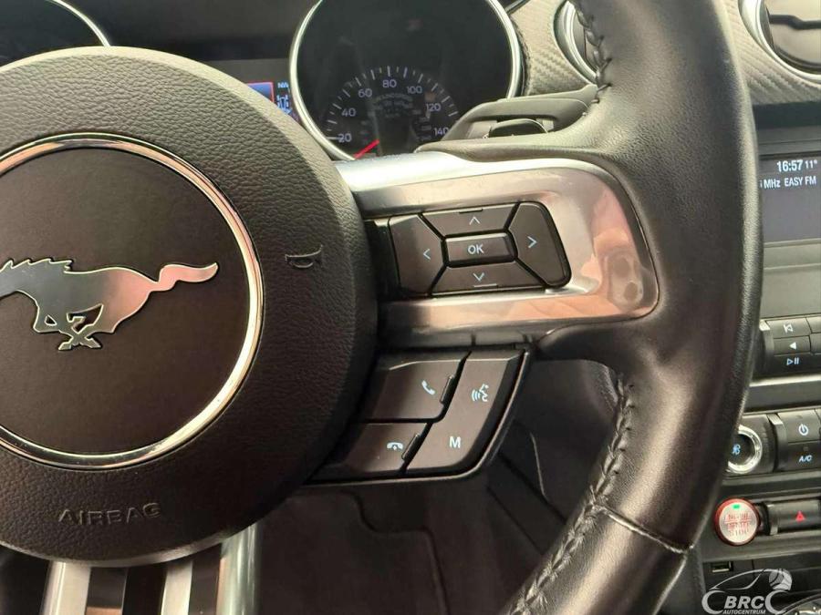 Blue Ford Mustang 2019 in Vilnius, with an engine capacity of 2.26 L and mileage of 19 thousand km for 24900 €, photo 13 on AUTOMOTO.COM.LV